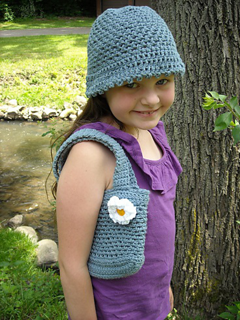 Ravelry: Summer Breezes Purse pattern by Michelle Adams