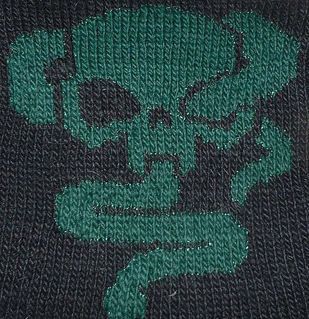 Ravelry: Skull n’ Snake Chart pattern by Lindsay Henricks