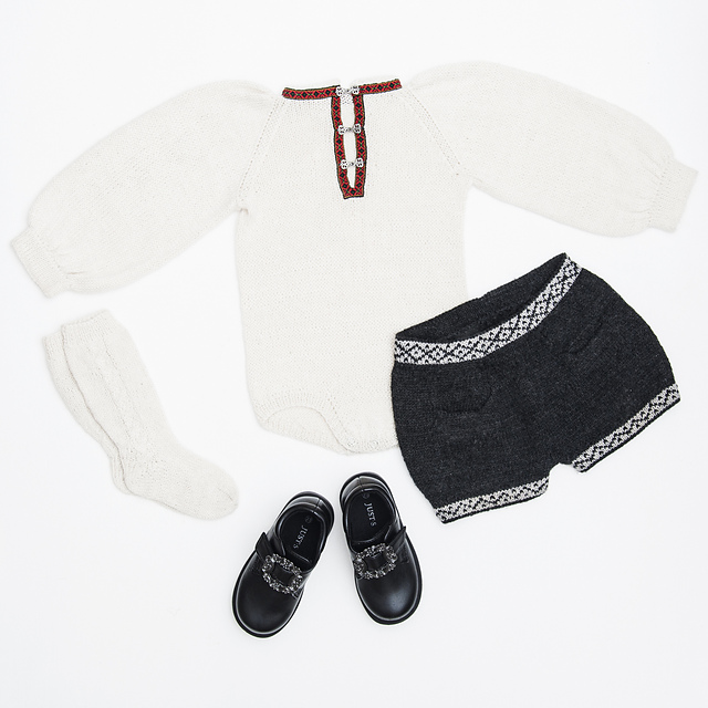 Ravelry: Bunadsshorts/Norwegian Shorts pattern by Tina Hauglund
