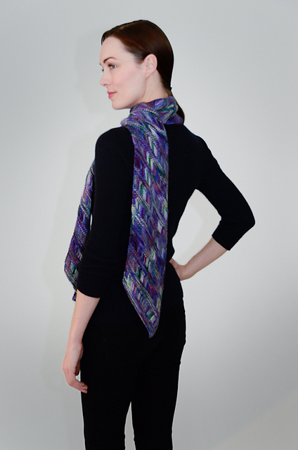 Ravelry: Diagonal Kersti Scarf pattern by Petra Marcelle