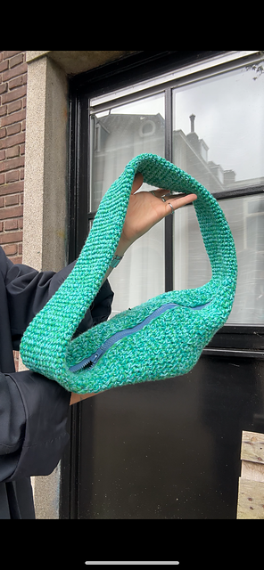 Ravelry: Banana Bag pattern by Studio Klara