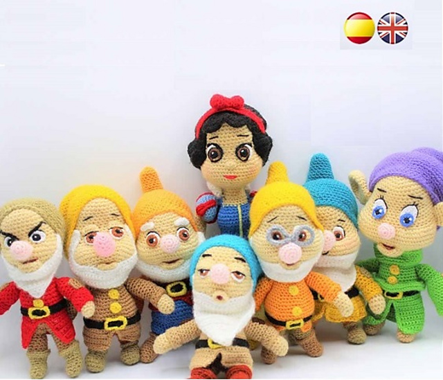 Ravelry: The Seven Dwarfs pattern by Gretel Crespo