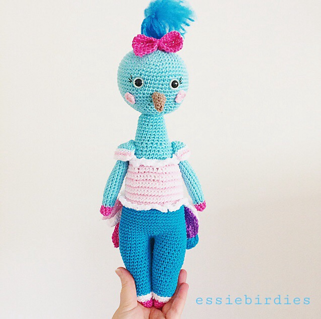 Ravelry: Polly Peacock pattern by Esther Vogelaar
