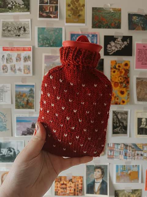 Ravelry: Anchiale HWB Cover pattern by Laura McLean