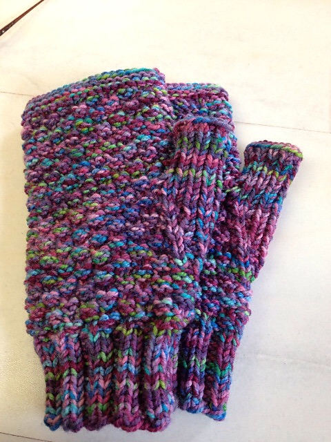 Ravelry: Mama Coon's Fingerless Mitts pattern by Kristin J Coon
