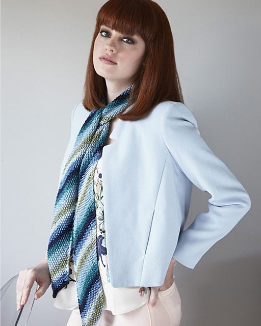 Ravelry: Moss Stitch Scarf pattern by Debbie Bliss