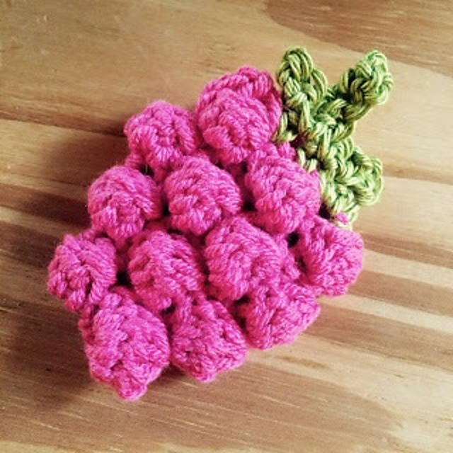 Ravelry: Raspberry Bobble Motif pattern by Lorraine Pugh