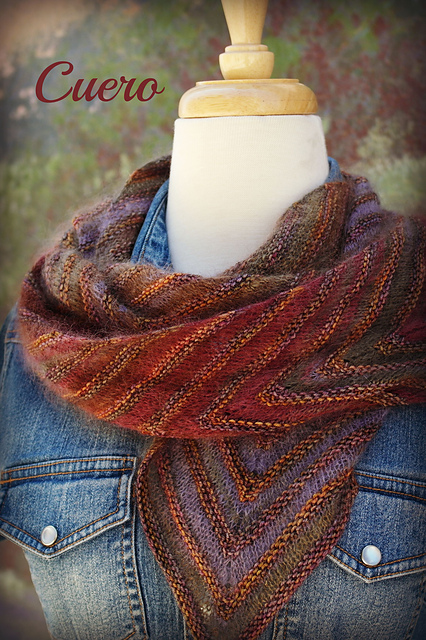 Ravelry: Cuero pattern by Stephanie Cunningham