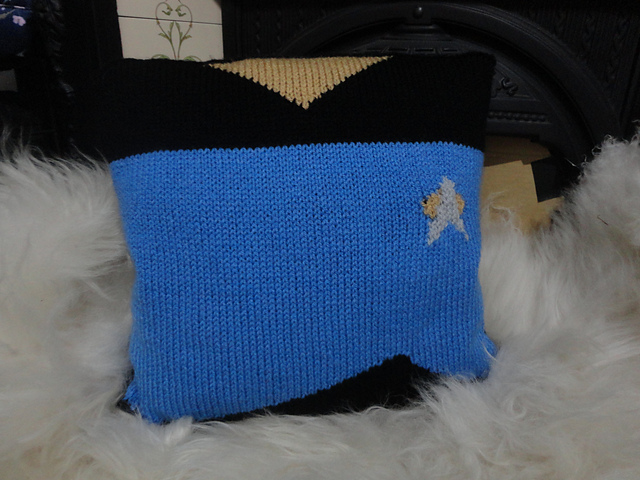 Ravelry: Star Trek Cushions pattern by Tink Jones
