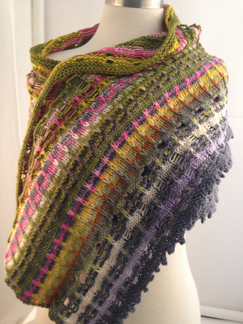 Ravelry: Traverse pattern by Susan Dingle