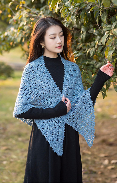 Ravelry: Linglong Shawl pattern by Susan's family