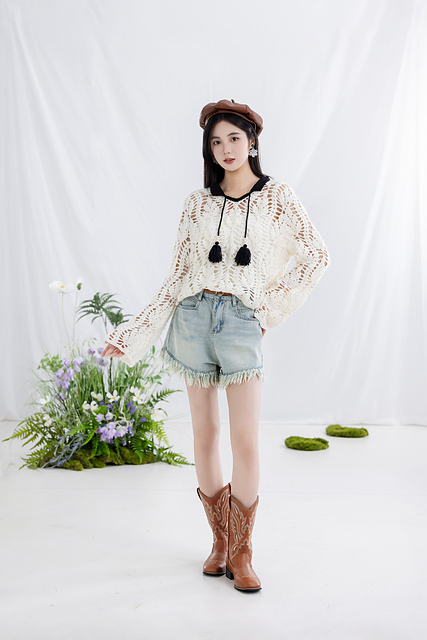 Ravelry: Foliage Blouse pattern by Susan's family