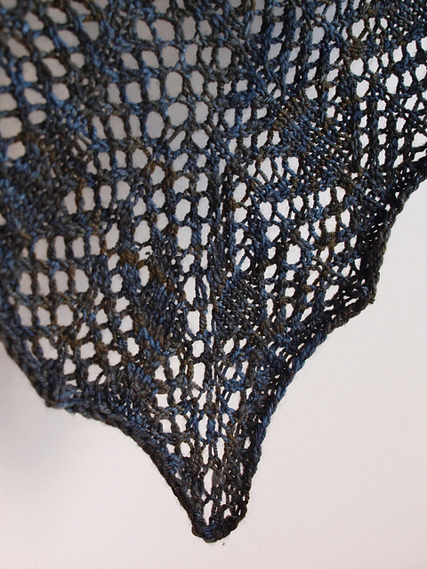 Ravelry: Oren Shawl pattern by Susan Hanlon