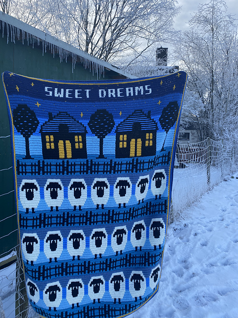 Ravelry: Sweet Dreams Children's Blanket pattern by Susanne Anacker
