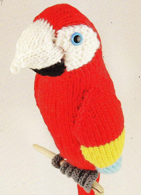 Ravelry: Parrot pattern by Susie Johns