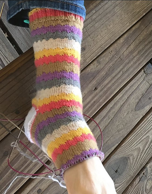 Ravelry: suzann's Dawn's Geek Socks