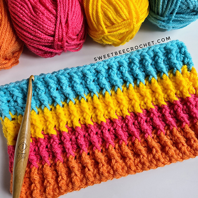 Ravelry: The Colourway Cowl pattern by Sweet Bee Crochet