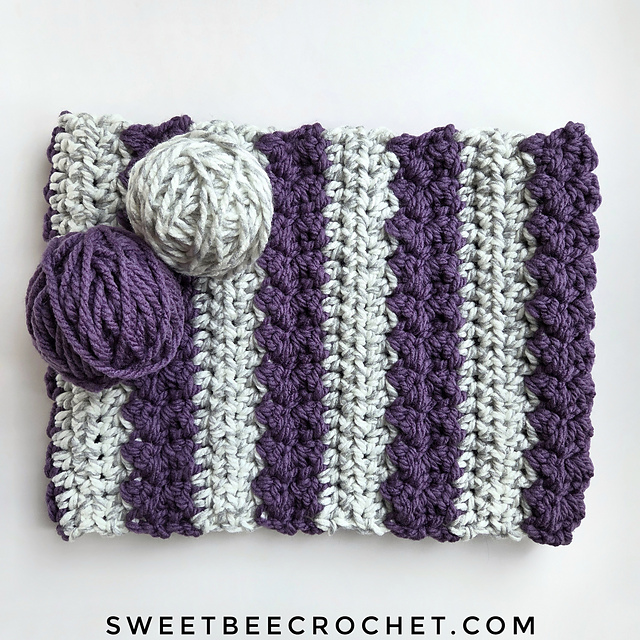 Ravelry: Super Bulky Neck Warmer pattern by Sweet Bee Crochet