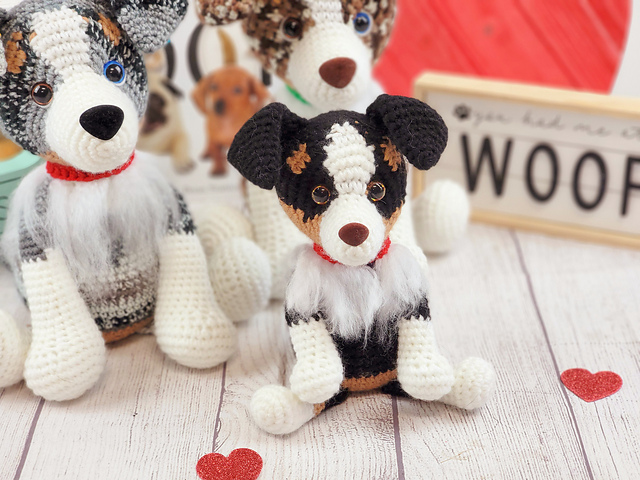 Ravelry: mini australian shepherd pattern by Carolyne Brodie