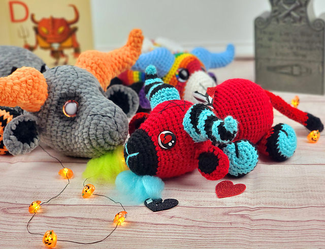 Ravelry: baphomet pattern by Carolyne Brodie
