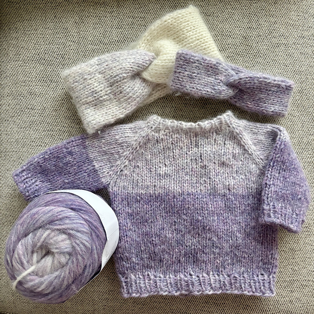 Ravelry: Mom and Baby Cozy Set pattern by Sarah Weidinger