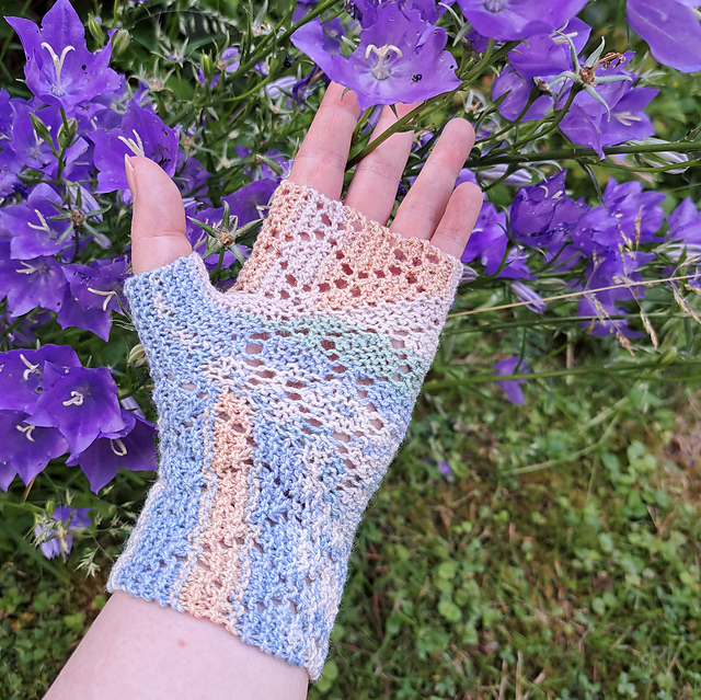Ravelry: Mitred Lace Mitts pattern by Sybil R