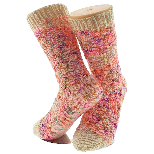 Ravelry: Chalice pattern by Sylvia Roozeboom