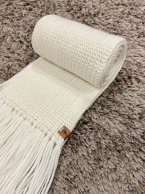 Ravelry: Simple SC Scarf pattern by szeNooi