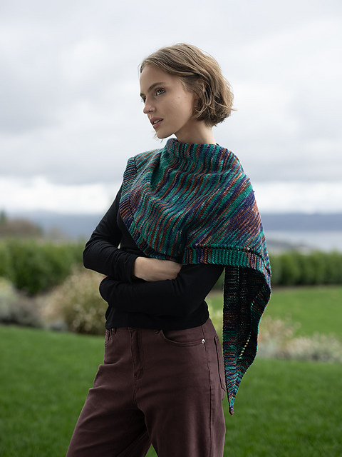 Ravelry: Mesa Drift pattern by Madelinetosh