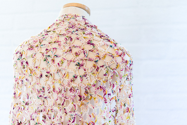 Ravelry: Gala Confetti pattern by Mary Beth Temple