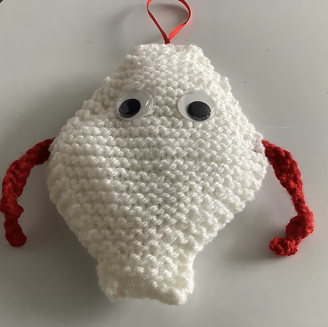 Ravelry: Spooky Halloween Hanging Ornament pattern by taffylass knits