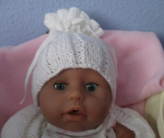 Ravelry: Anya Baby Hat pattern by taffylass knits