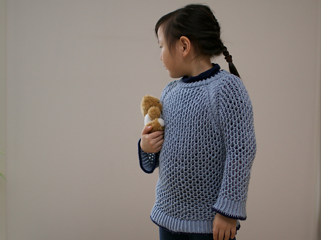 Ravelry: busy bees sweater pattern by Takako Takiguchi