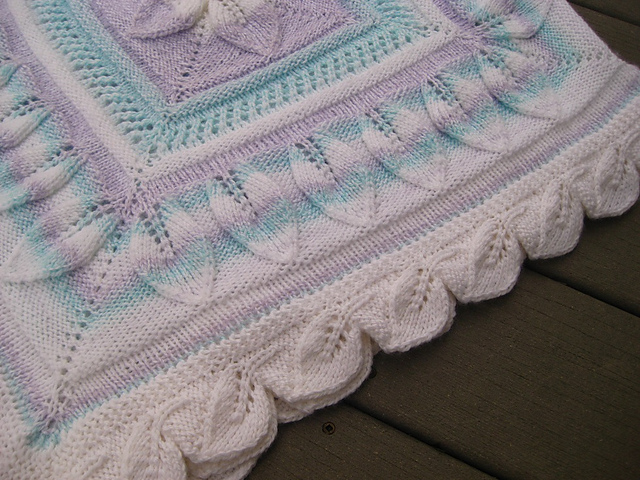 Ravelry: takdpm's Leaf Counterpane Baby Blanket with Applied Leaf Border
