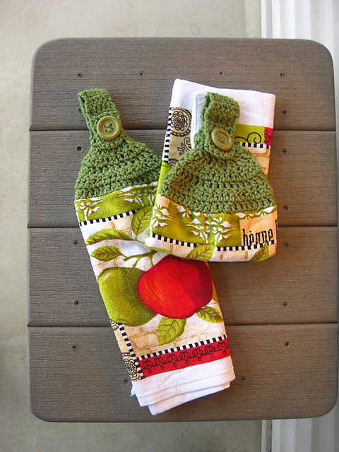 Ravelry: takdpm's Easy Crochet Dish Towel Topper - Apples and Pears ...