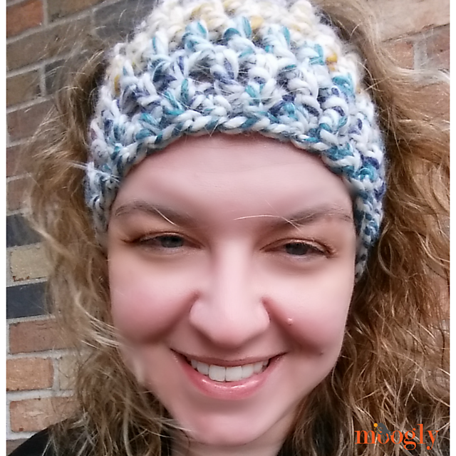 Ravelry: Broadway Earwarmer pattern by Tamara Kelly