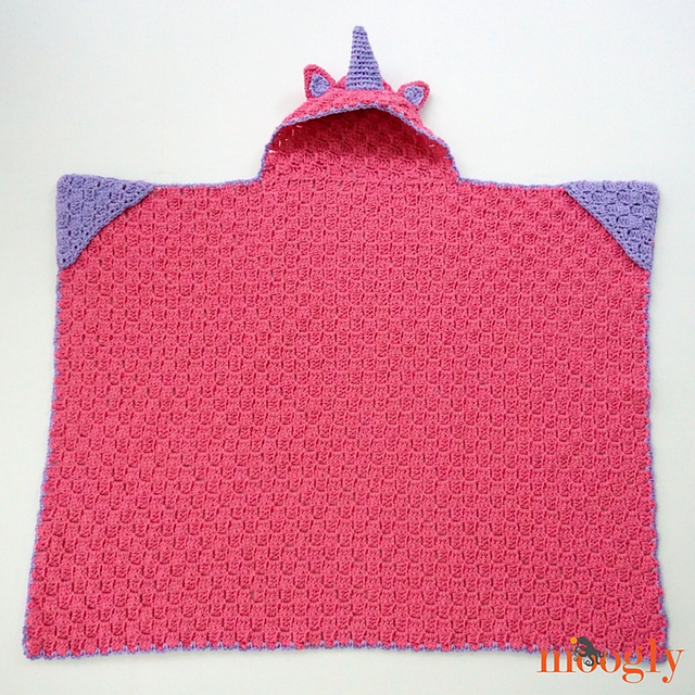 Ravelry: Cuddle Up Unicorn Blanket pattern by Tamara Kelly