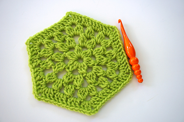 Ravelry: Traditional Hexagon Motif pattern by Tamara Kelly