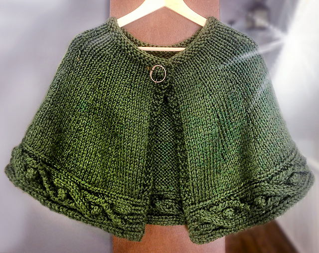 Ravelry: Forest Highlands Capelet - Outlander Inspired pattern by Tammy Hoy