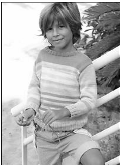 Ravelry: 73-16 Child Sweater pattern by Fil Katia