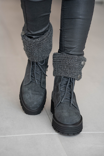 Ravelry: Stulpen- & Yoga-Socken pattern by Tanja Steinbach