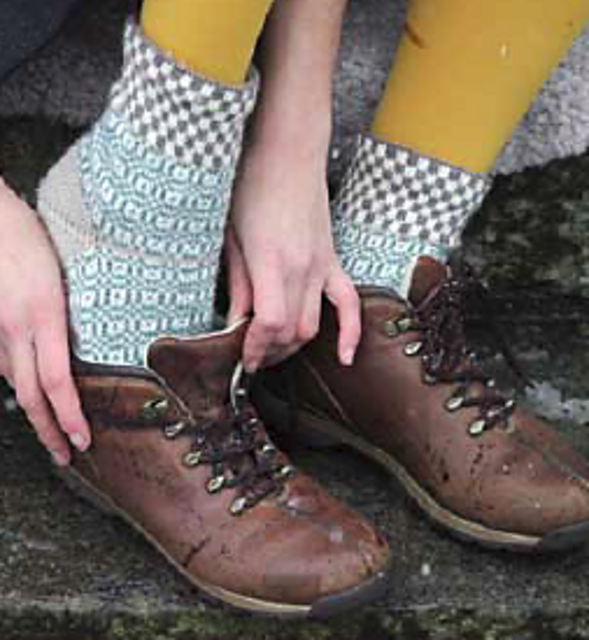 Ravelry: Pia pattern by Anna Bergman