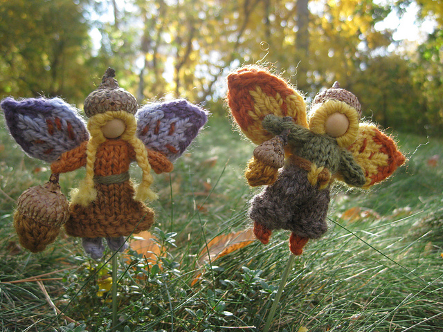 Ravelry: Acorn Fairies pattern by Natasha Hanson