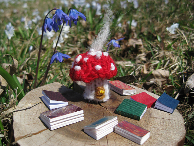 Ravelry: Fairy House Bookmark pattern by Natasha Hanson
