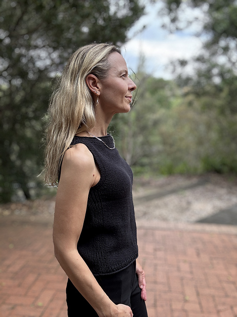 Ravelry: tashbalaz's SABAI Top