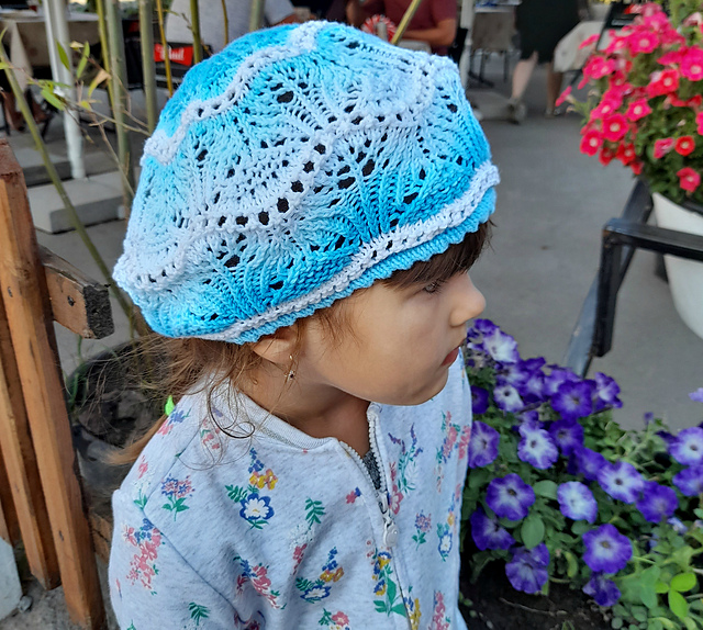 Ravelry: BLUE WAVE hat pattern by tatiana Martin