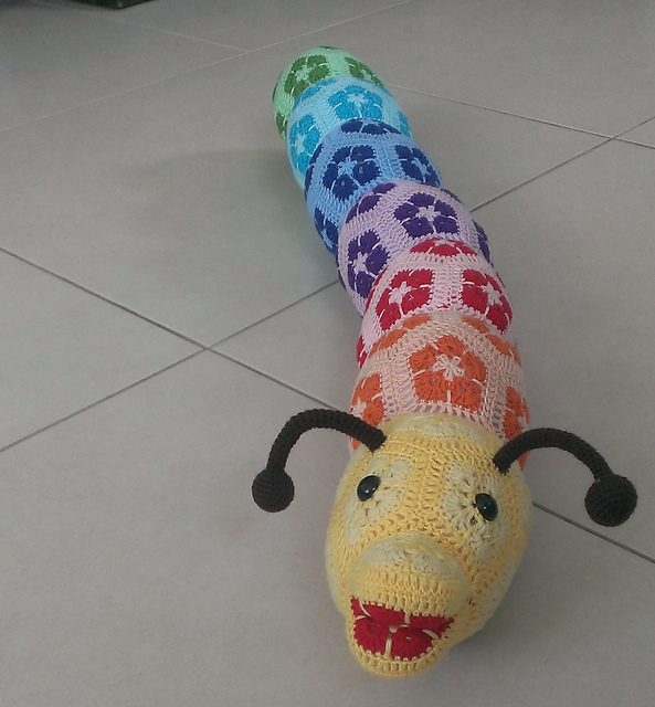 Ravelry: tatyako's African flower worm pillow