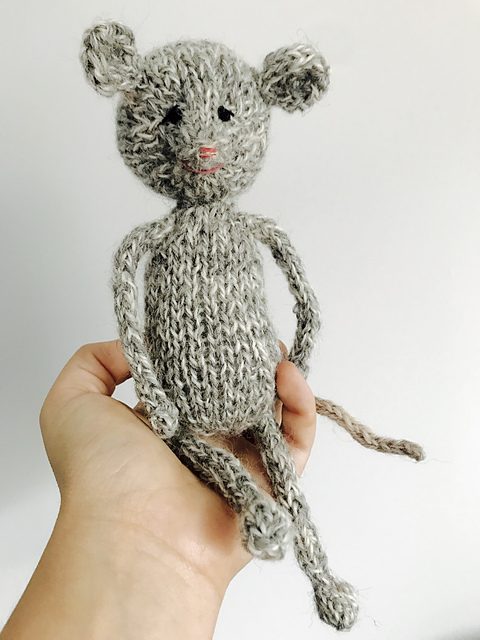Ravelry: Little Pocket Mouse pattern by Tatyana Grigoryan
