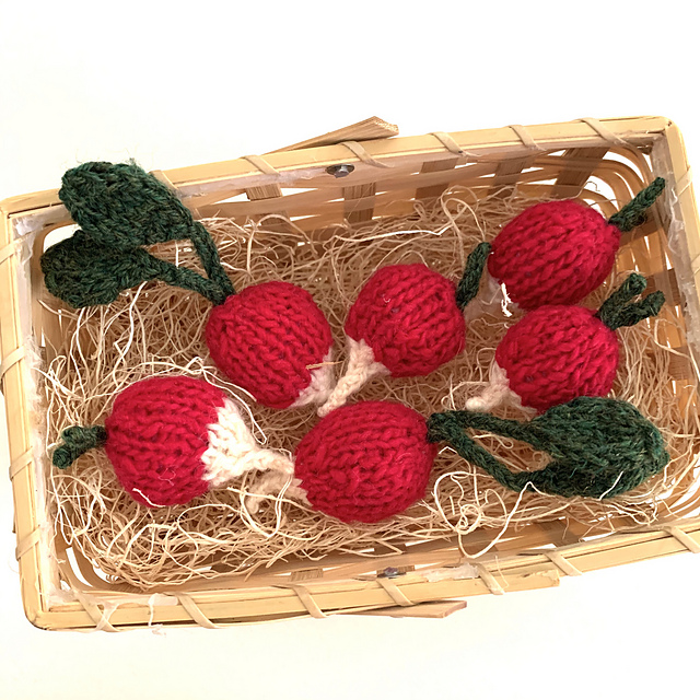 Ravelry: Radiant Radish pattern by Tatyana Grigoryan