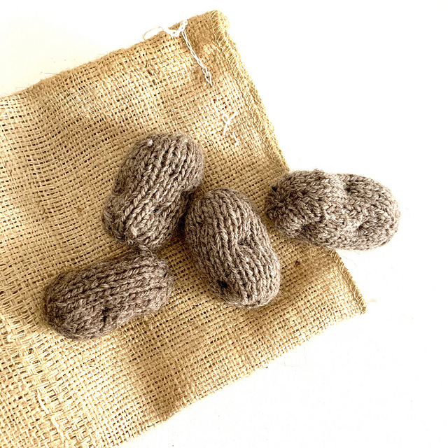 Ravelry: A Pound of Potatoes pattern by Tatyana Grigoryan